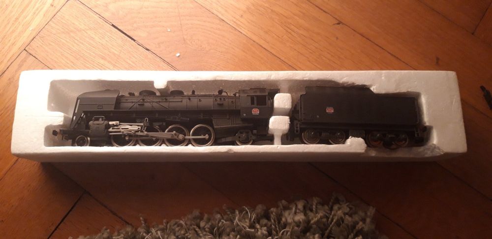 Jouef 8271 Dampflokomotive mit Tender 141R "fuel" 1264 SNCF (Gebraucht ...