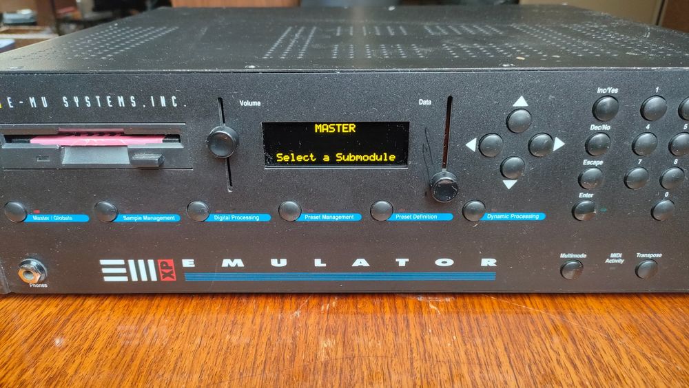 Emulator III E-MU Systems (Gebraucht) in Cortébert für CHF 400 – nur ...