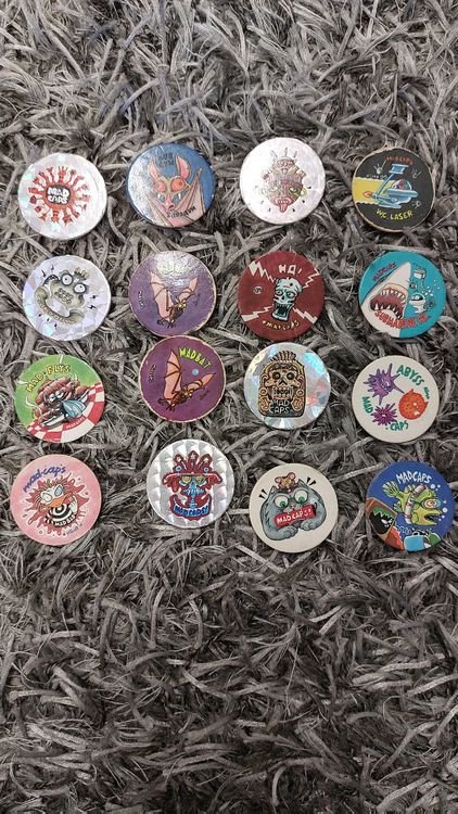 Pog Mad Caps Laser Caps (Gebraucht) in Bévilard für CHF 4 – mit ...