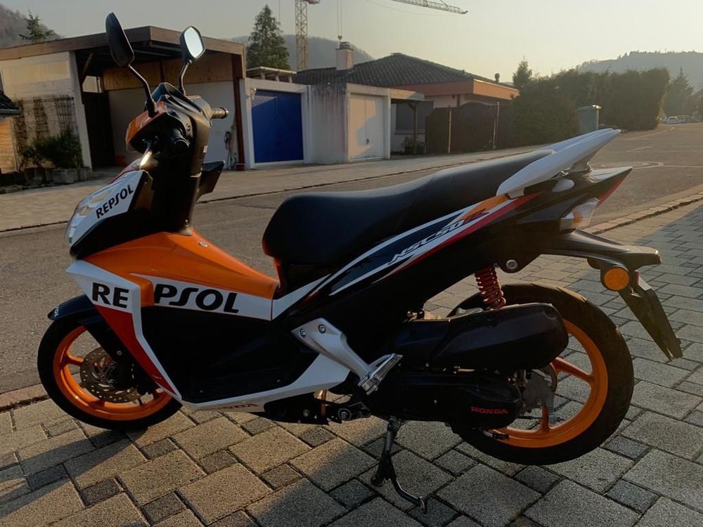 Roller Honda Repsol 50 ccm3 (Gebraucht) in Wittnau für CHF 900 – nur Abholung auf Ricardo kaufen