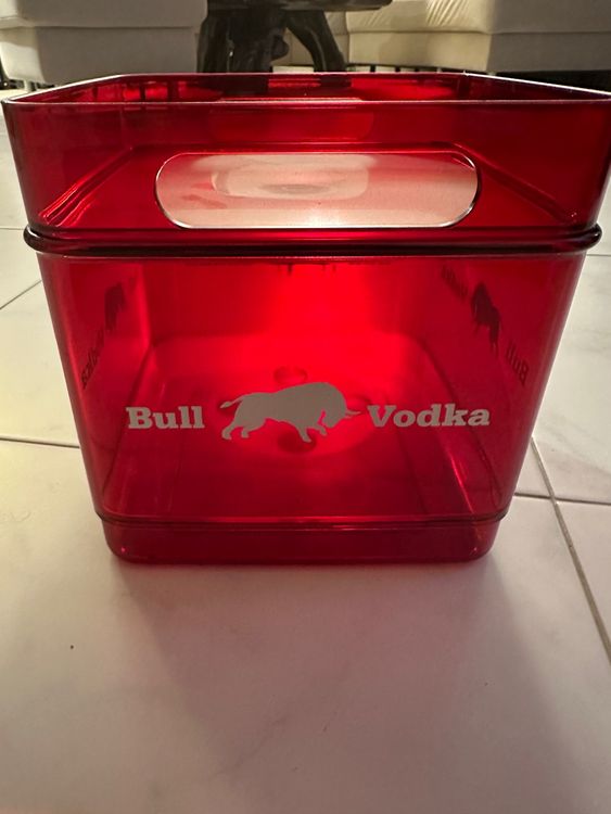 Bull Vodka Eiskübel | Kaufen auf Ricardo
