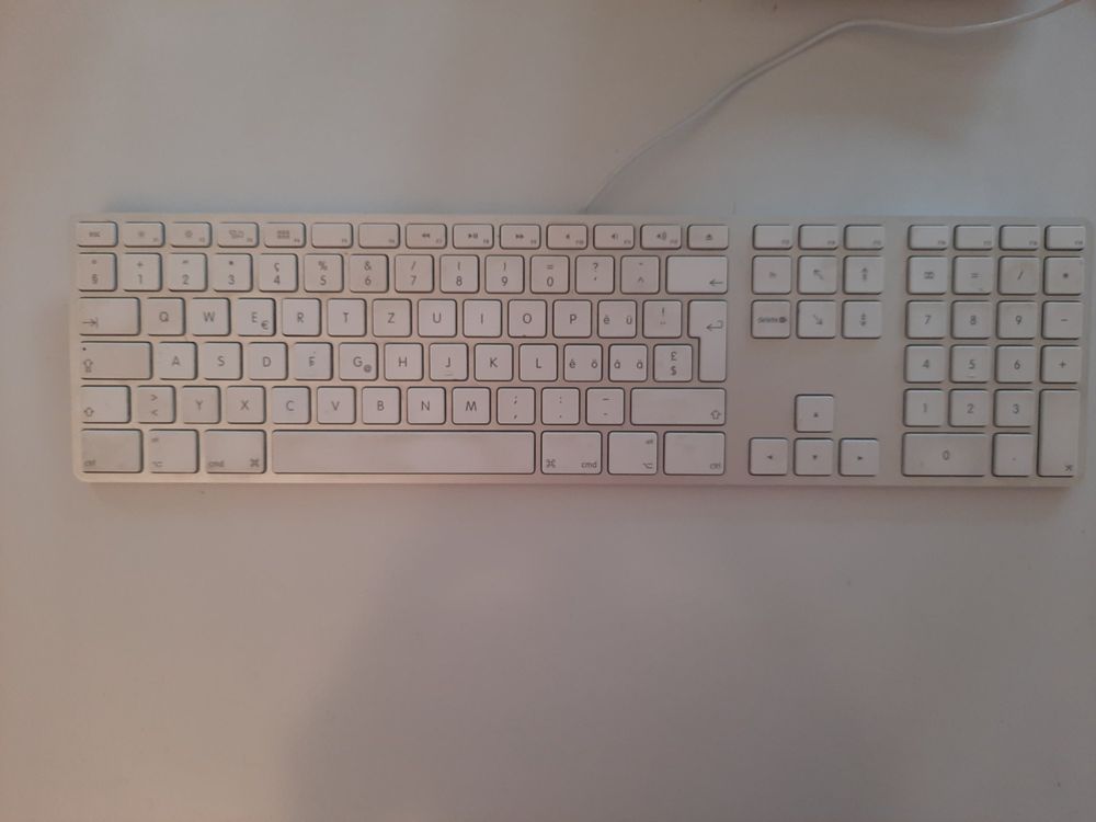 Apple Keyboard (Kabel) (Gebraucht) in für CHF 20 – mit Lieferung auf ...