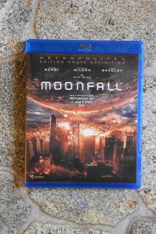 Blu Ray Moonfall (D'occasion) à Vaulion pour CHF 10 – avec livraison ...