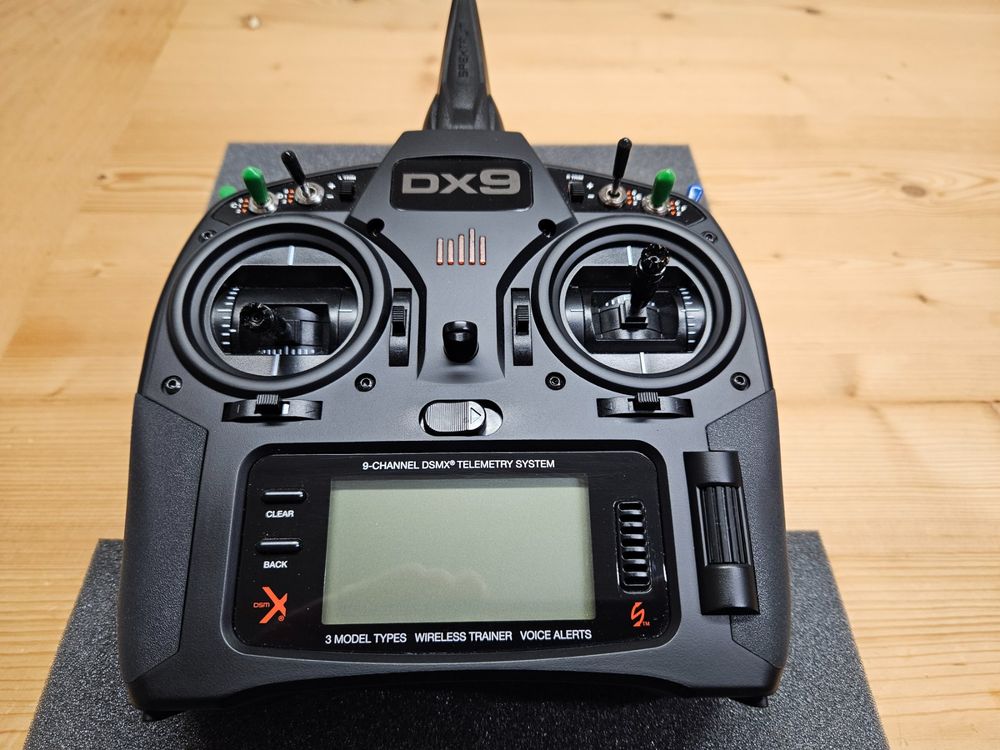 Spektrum Fernsteuerung DX9 | Kaufen auf Ricardo