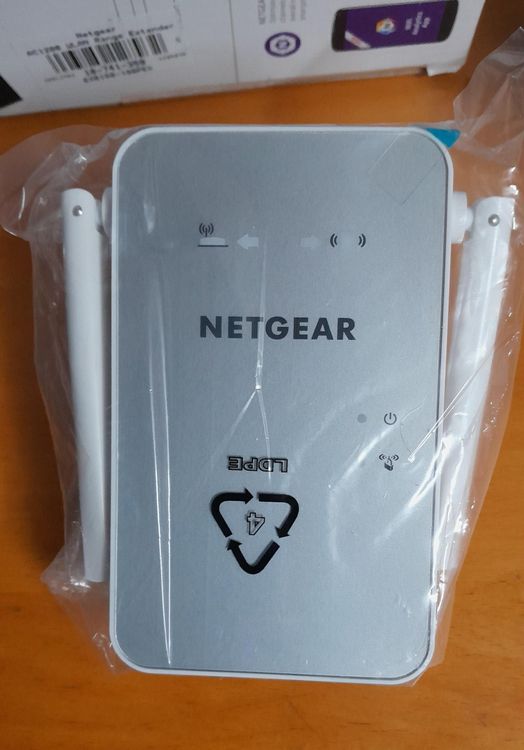 Netgear AC1200 Dual Band WiFi Range Extender (Neu (gemäss Beschreibung ...