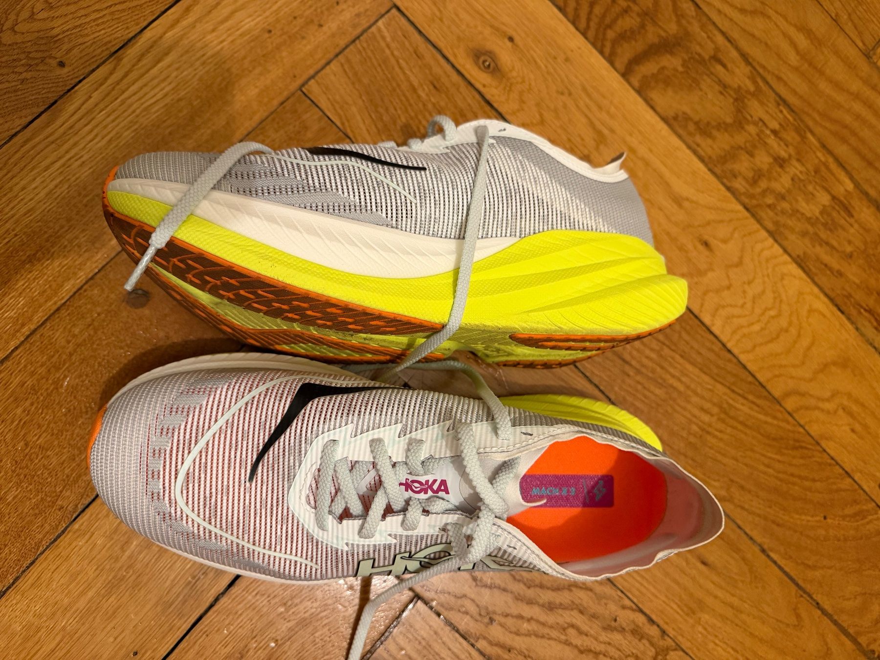 HOKA Mach X 2 - 44 2/3 (Usato) a Genève per CHF 120 – con consegna ...