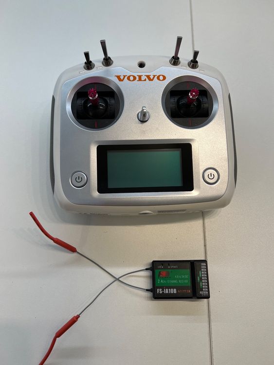 Fernsteuerung RC4WD inkl Empfänger | Kaufen auf Ricardo