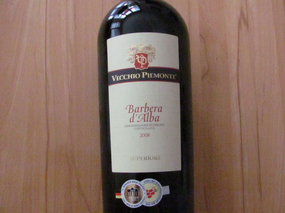 Barbera d`Alba / Vecchio Piemonte (Neu und originalverpackt) in Uznach ...