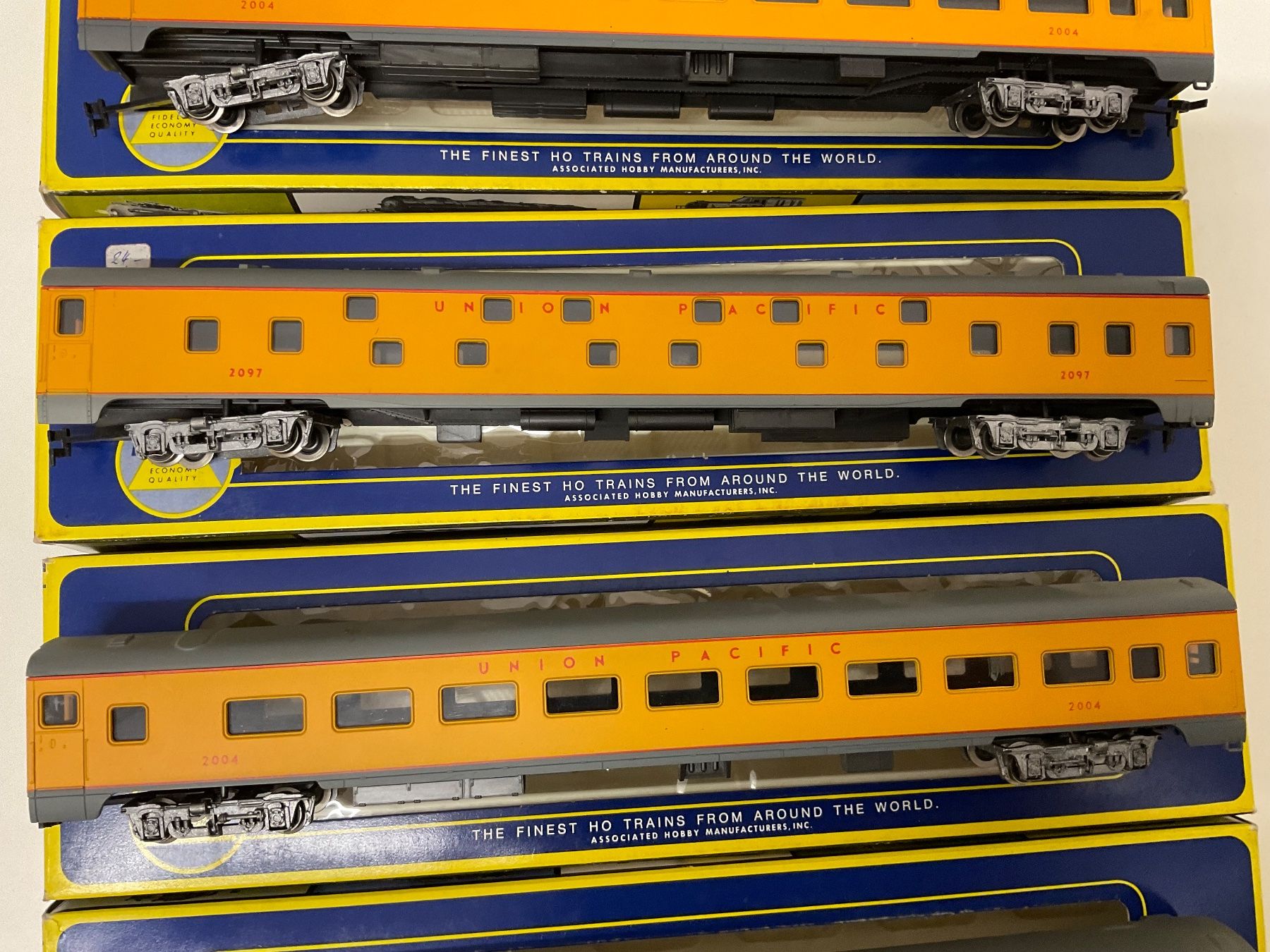 AHM, Union Pacific HO-Waggons, 6 Stk, Bespielt (Gebraucht) in Chur für ...