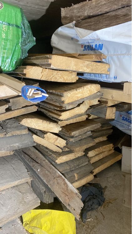 Eichen-Altholzbretter vom Pfarrhaus (Gebraucht) in Siebnen für CHF 30 ...