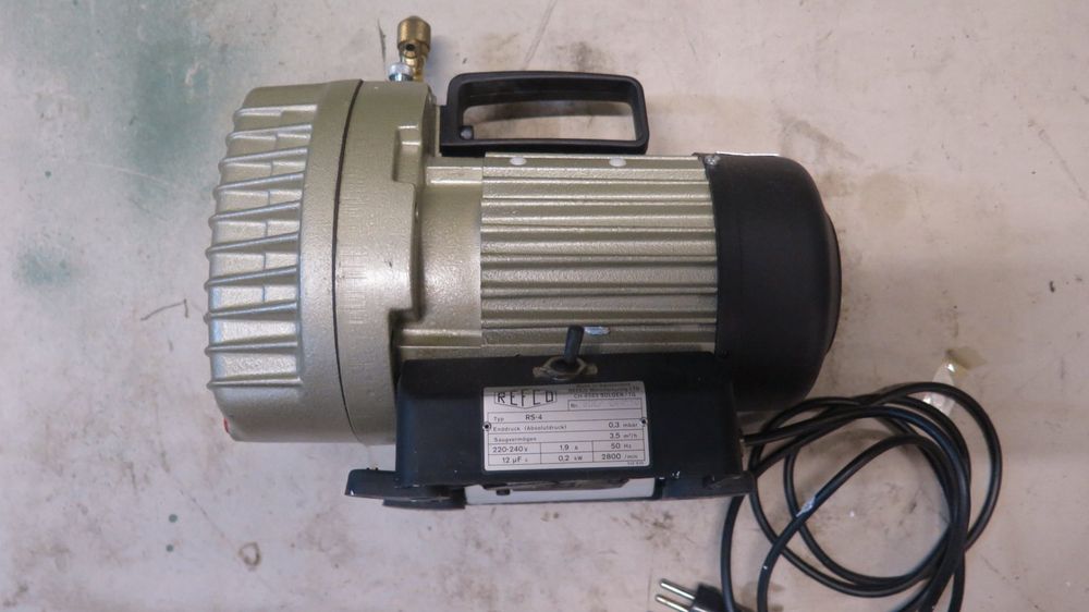 Klimaanlagen Füllgerät Kompressor Gasflaschen R134a (Gebraucht) in Eiken für CHF 301 – nur ...