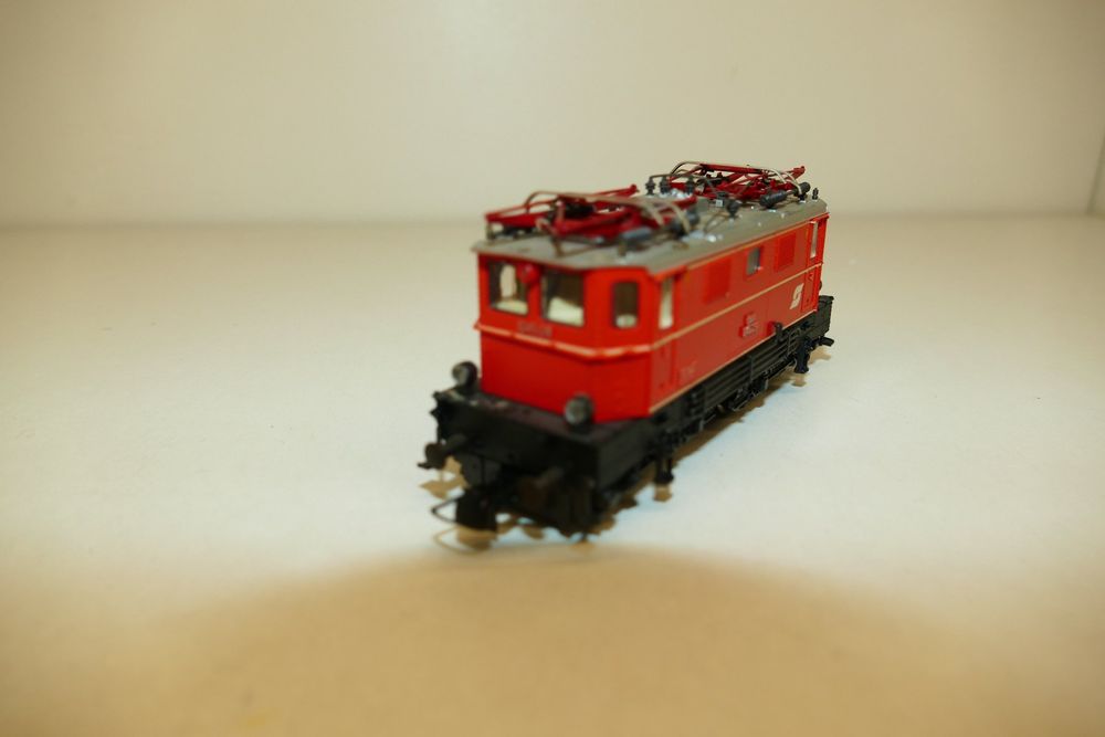 Roco H0: ÖBB Elektrolok Baureihe 1045 (Gebraucht) in für CHF 54 – mit ...