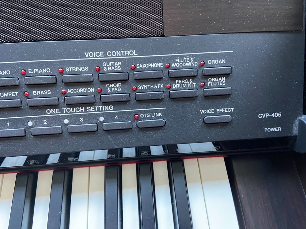 Yamaha Claninova CVP-405 Digital Piano | Kaufen auf Ricardo