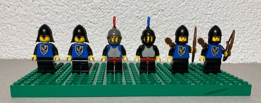 6074 Black Falcon's Fortress Minifiguren Drachenritter (Gebraucht) in ...