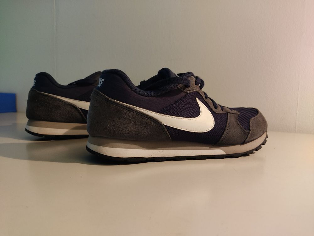 Nike md Runner 2 (Gebraucht) in für CHF 20 – mit Lieferung auf Ricardo ...