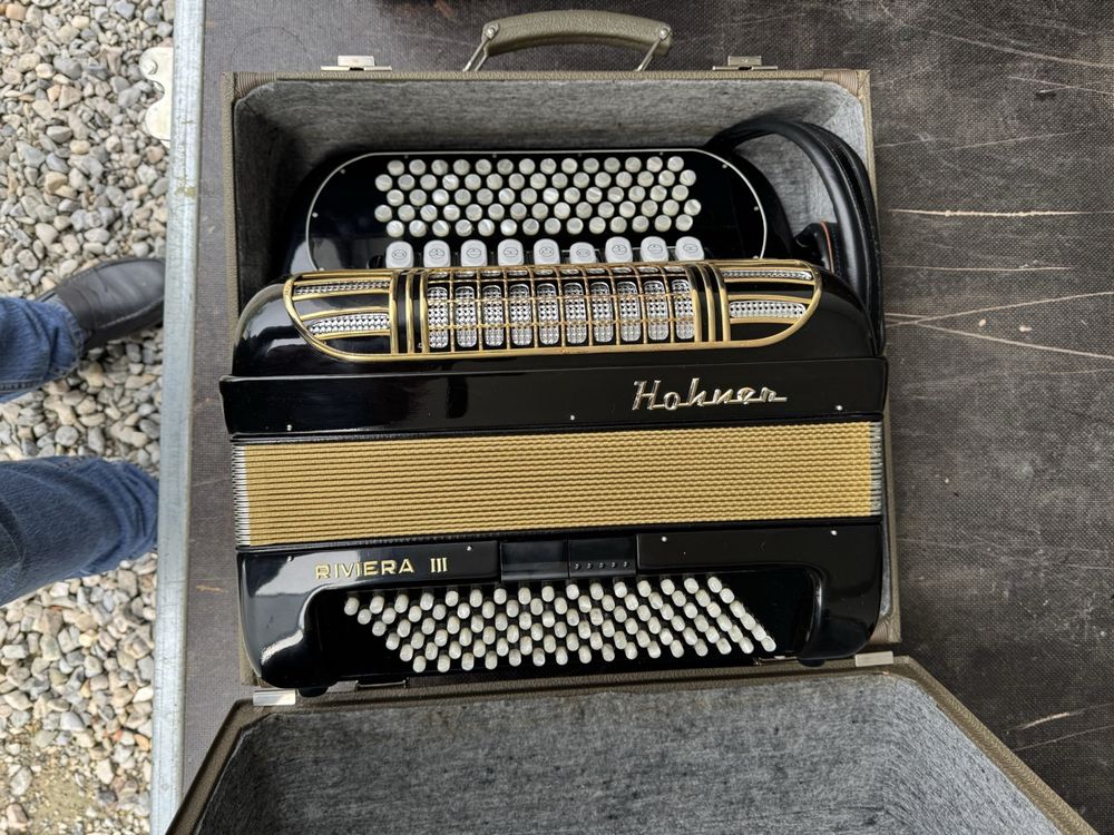 Hohner riviera 3 (Gebraucht) in Muhen für CHF 132 – mit Lieferung auf ...