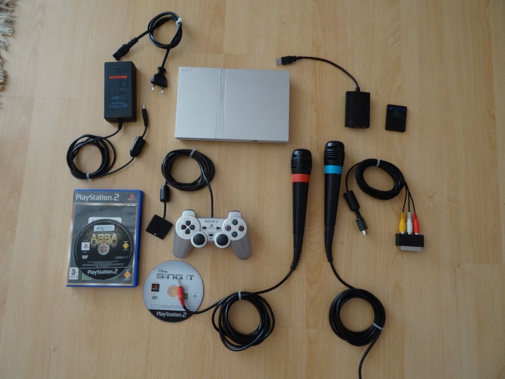PS2 silber slim,1 Controller,2 Mikrophone+Singstar ABBA CD | Kaufen auf ...