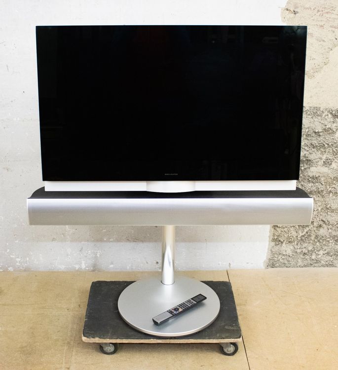 Bang & Olufsen Beovision 7 inkl. drehbarem Standfuss (Gebraucht) in ...