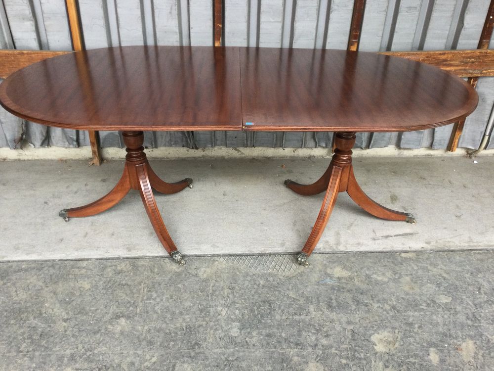 Regency-Stil Esstisch aus dem 20. Jahrhundert | Kaufen auf Ricardo