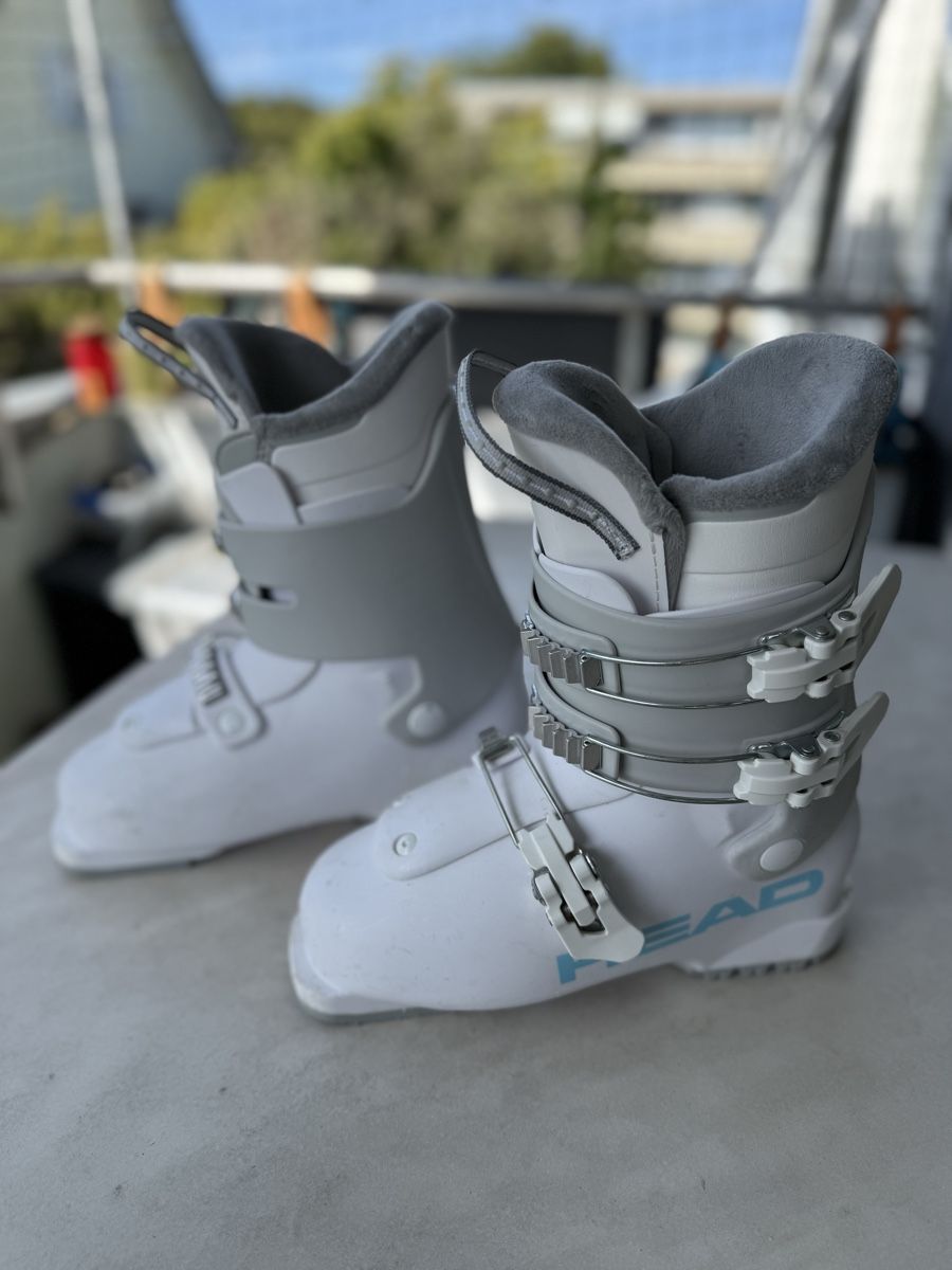 Head Z3 23/23.5 (Gebraucht) in Biel/Bienne für CHF 35 – mit Lieferung ...