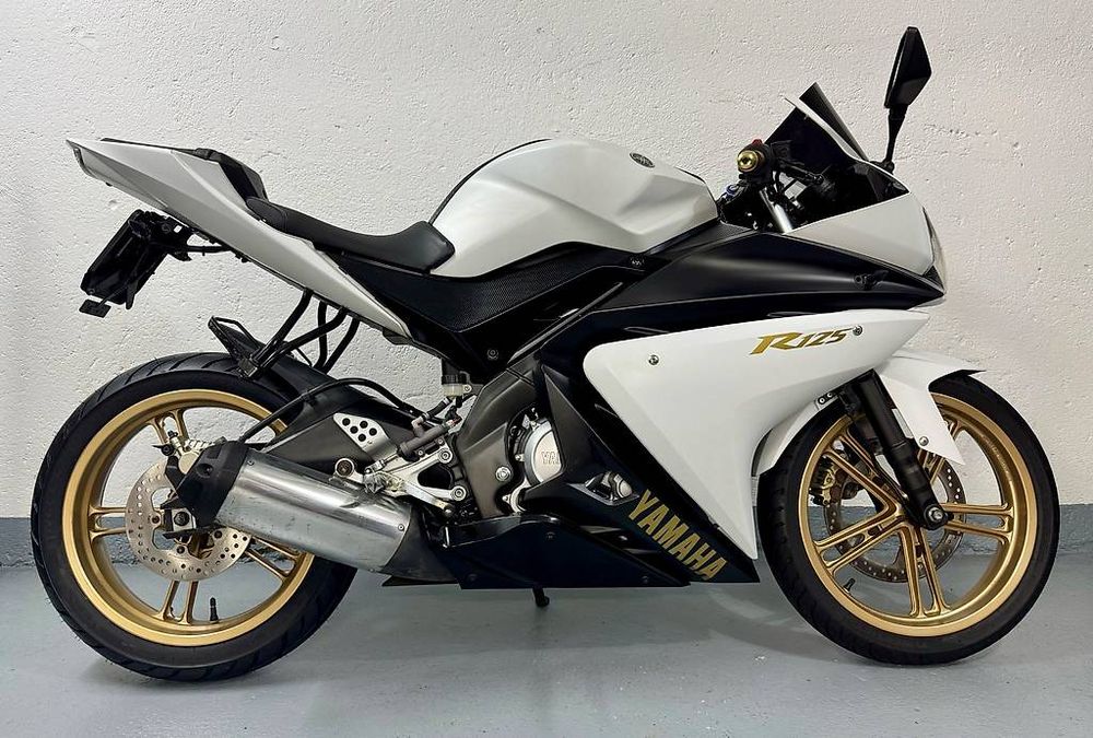 Yamaha YZF R125, Spec. Edition frisch ab MFK (Gebraucht) in Urdorf für CHF 3999 – nur Abholung ...