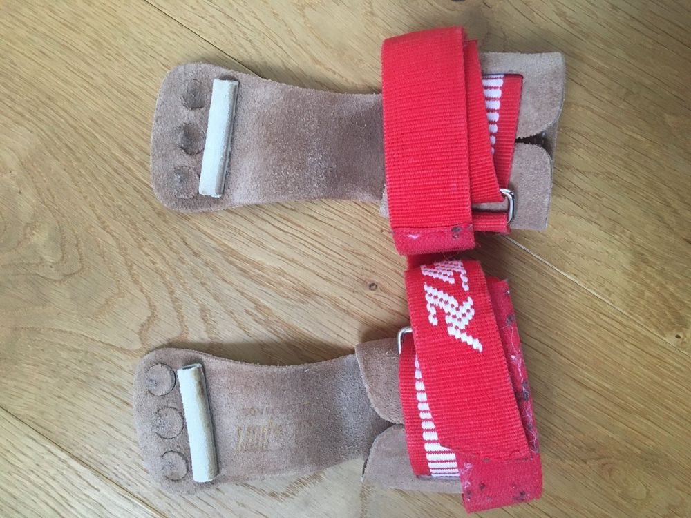 Reckleder Kunstturnen (Gebraucht) in Oberhofen Thun'see für CHF 19 ...