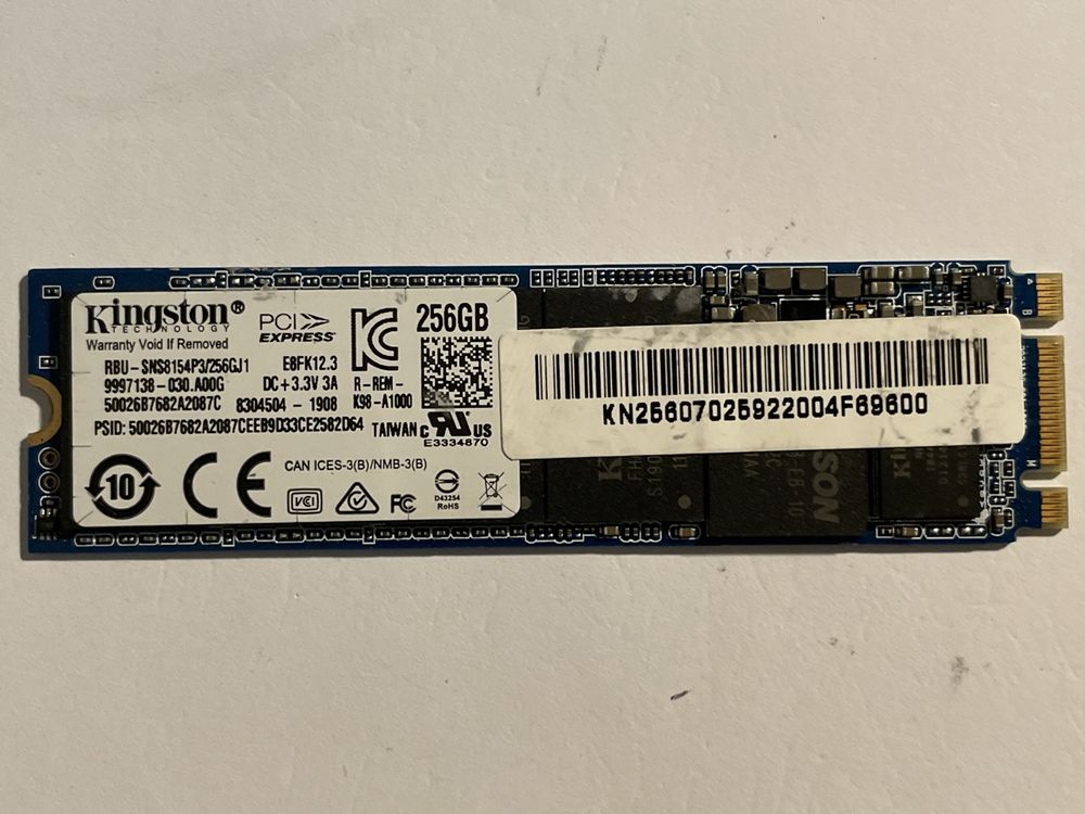 Kingston SSD 256GB PCI Express, gebraucht funktioniert (Gebraucht) in ...