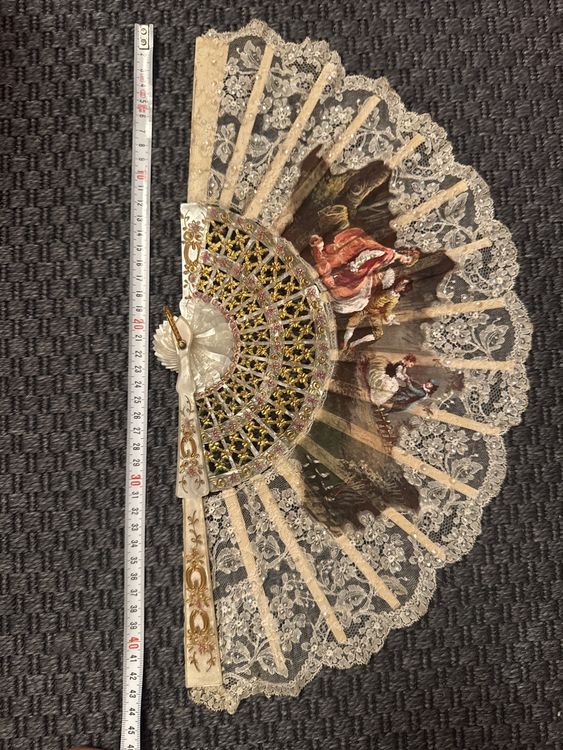 Antico Ventaglio Dipinto a Mano con Pizzo (Neu (gemäss Beschreibung)) in Bidogno für CHF 85 ...