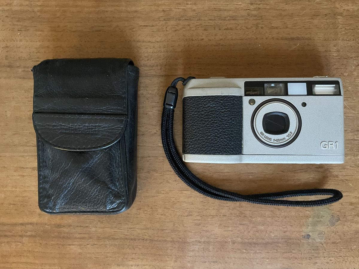 Appareil photo vintage RICOH GR1 (D'occasion) à Genève pour CHF 500 ...