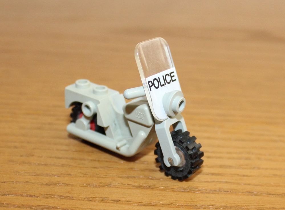 Lego Polizei Motorrad Töff m. Scheibe | Kaufen auf Ricardo