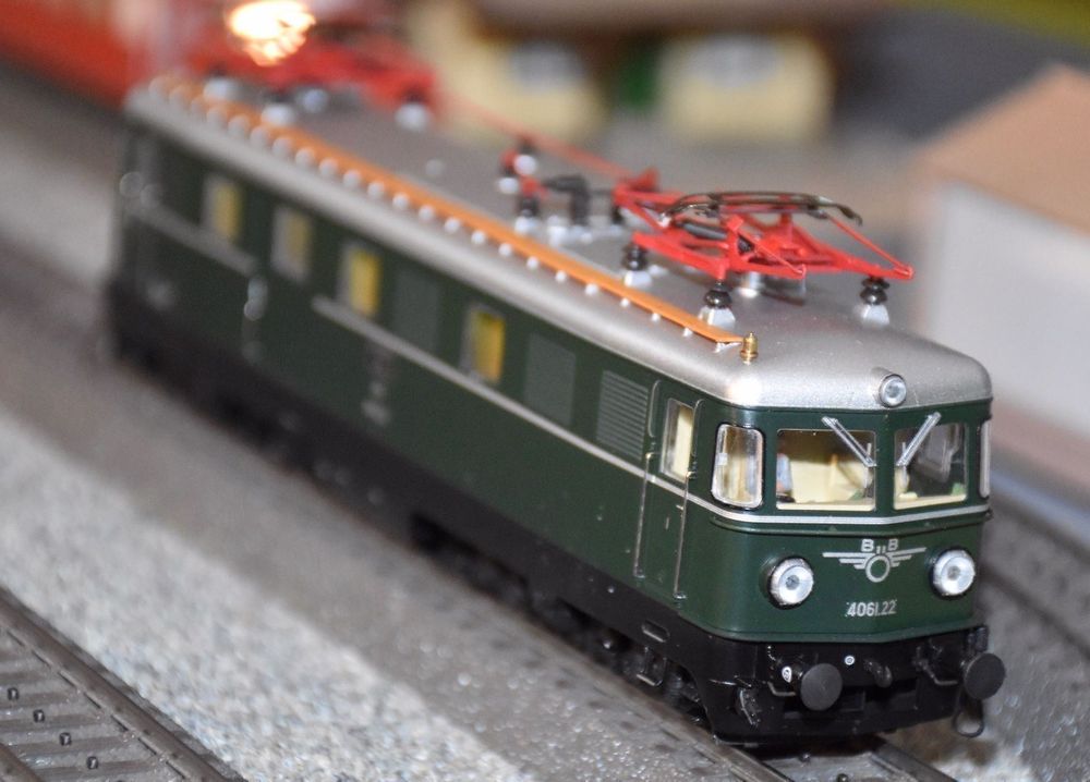 Locomotive 4061 ÖBB Roco (Gebraucht) in Eclépens für CHF 180 – mit ...