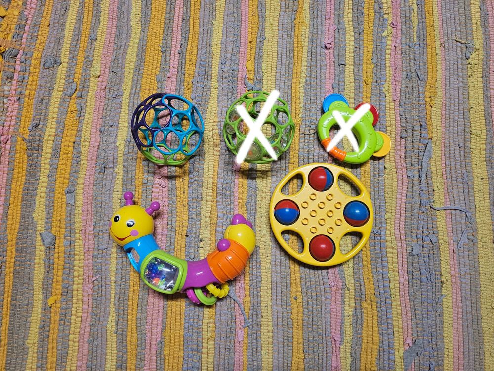 Oball, Lego Duplo, Raupe, Rassel (Gebraucht) in St. Peterzell für CHF 2.5 – mit Lieferung auf ...