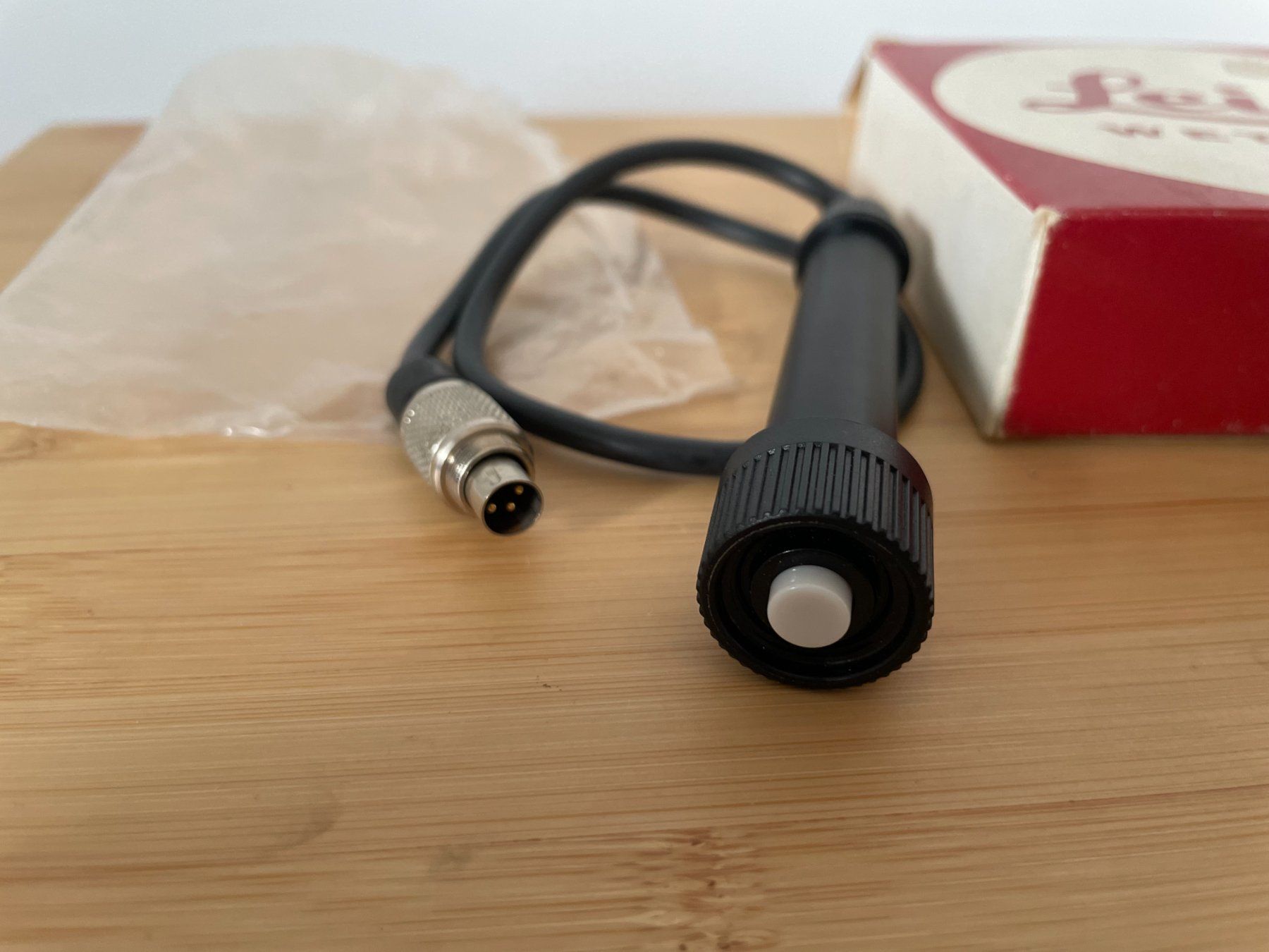 Déclencheur électrique Leica 14237 pour R Motor Drive (Gebraucht) in ...