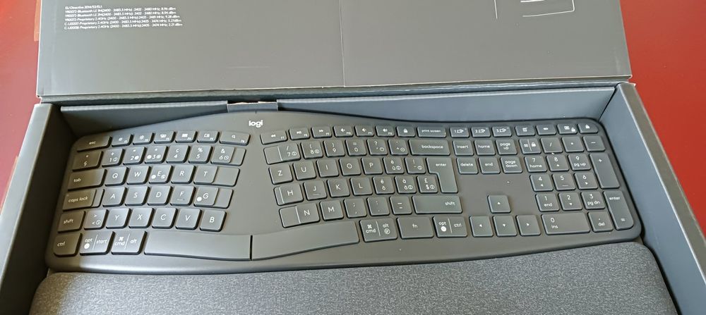 Logitech Set MX Vertical + MX K860 (Programmierbar) (Neuf (Voir ...