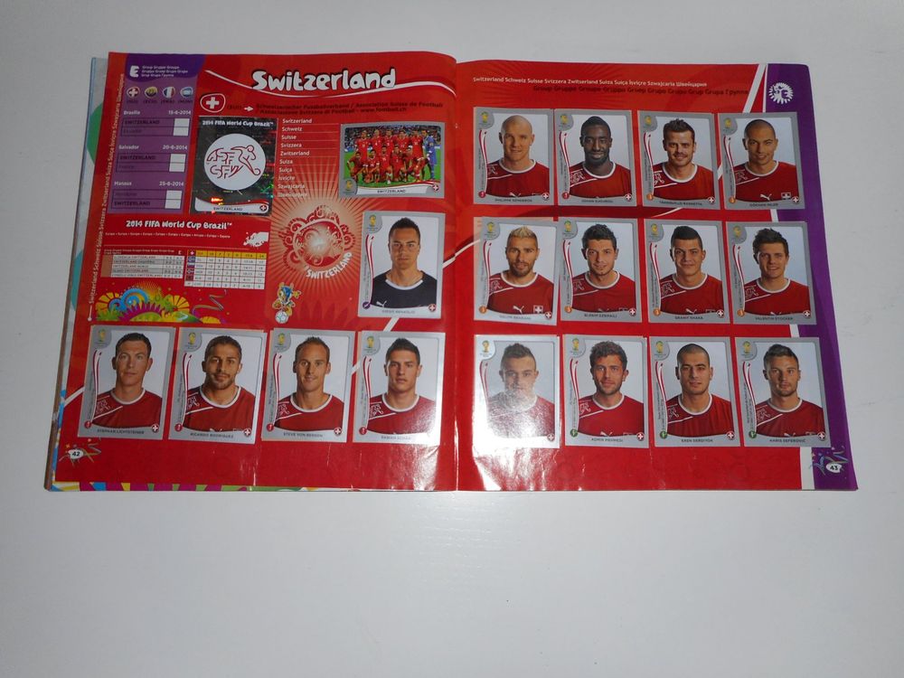 Panini WM Album 2014 Brasil komplett mit Poster (Gebraucht) in Cham für ...