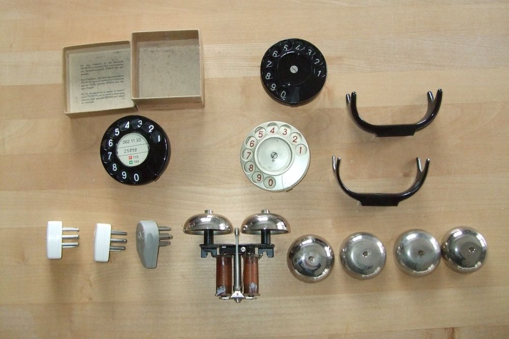 Ersatzteil-Cocktail für alte CH-Telefone | Kaufen auf Ricardo