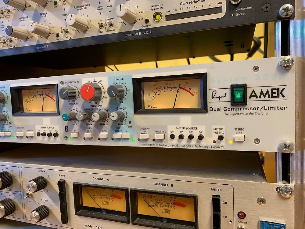 Amek 9098 Stereo Kompressor (Gebraucht) in Stalden (Sarnen) für CHF 840 ...