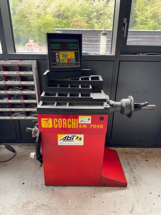 Corghi - Auswuchtmaschine | Kaufen auf Ricardo