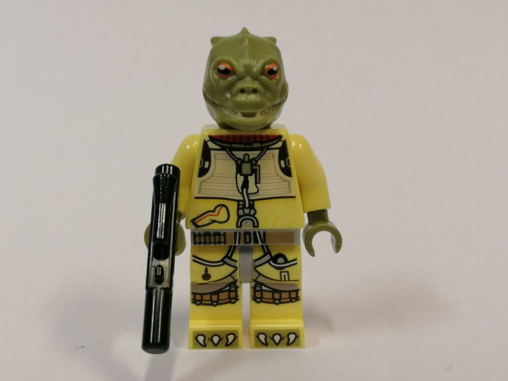 Lego Star Wars Bossk - Olive Green (Gebraucht) in Sils im Domleschg für ...