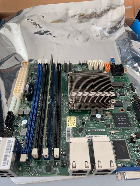 Supermicro Motherboard A2SDI-4C-HLN4F 16GB RAM | Kaufen auf Ricardo
