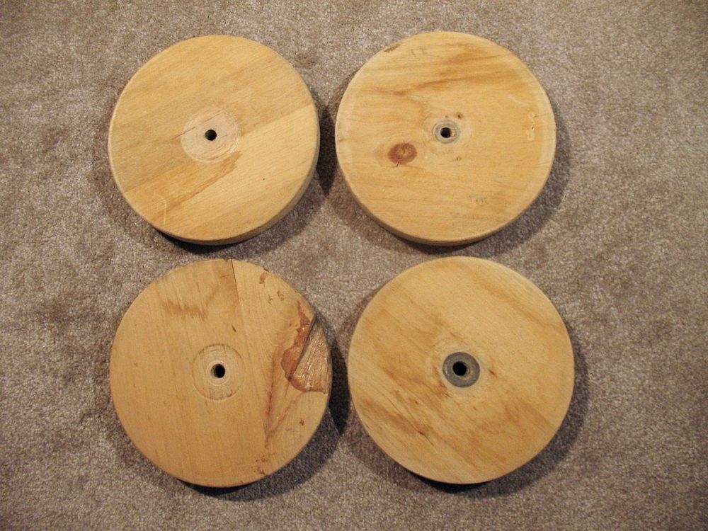 4 Holz Räder Massiv Buche für Fahrzeuge Wagen Basteln (Gebraucht) in ...