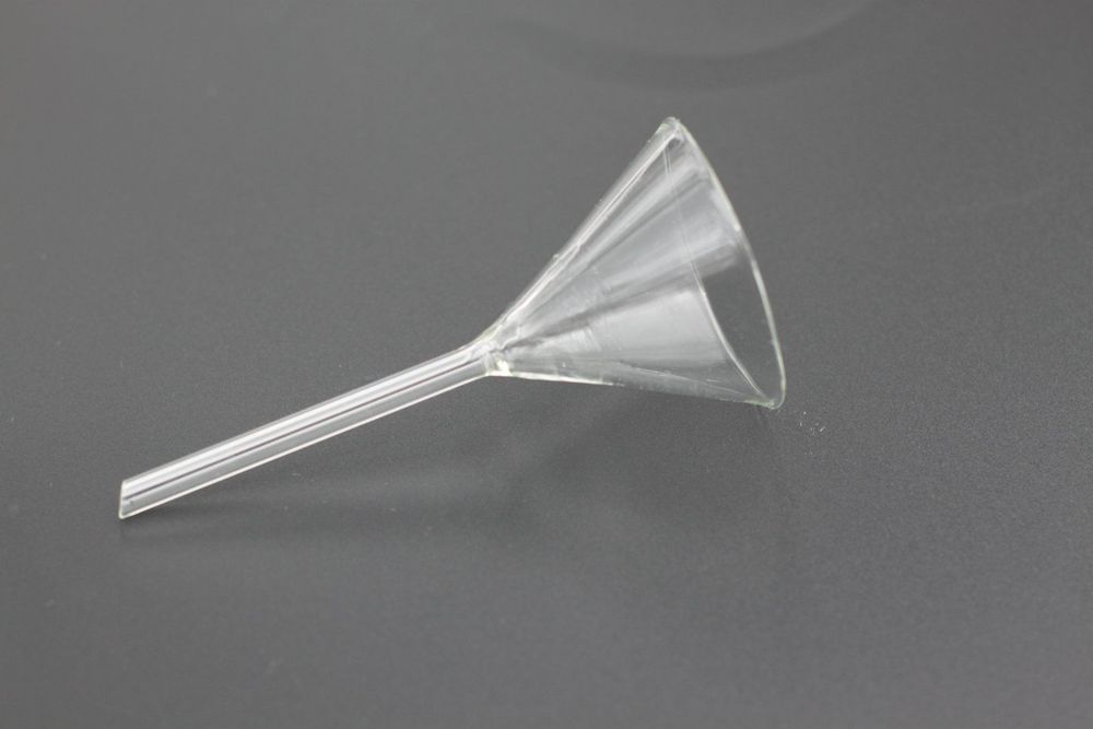 Glas Trichter Laborglas Glastrichter (Gebraucht) in Lömmenschwil für ...