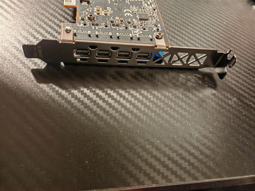 Radeon Pro WX 4100 (Gebraucht) in für CHF 71 – mit Lieferung auf ...