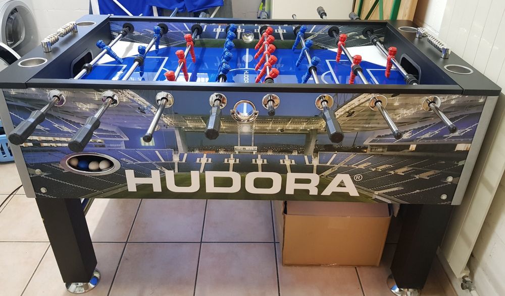 Fussballtisch - Hudora Kickertisch Stadion | Kaufen auf Ricardo