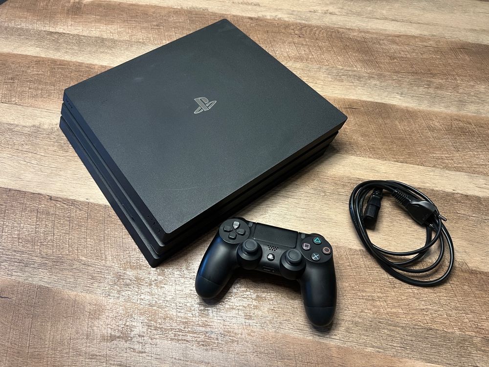 Playstation 4 Pro 1TB | Kaufen auf Ricardo