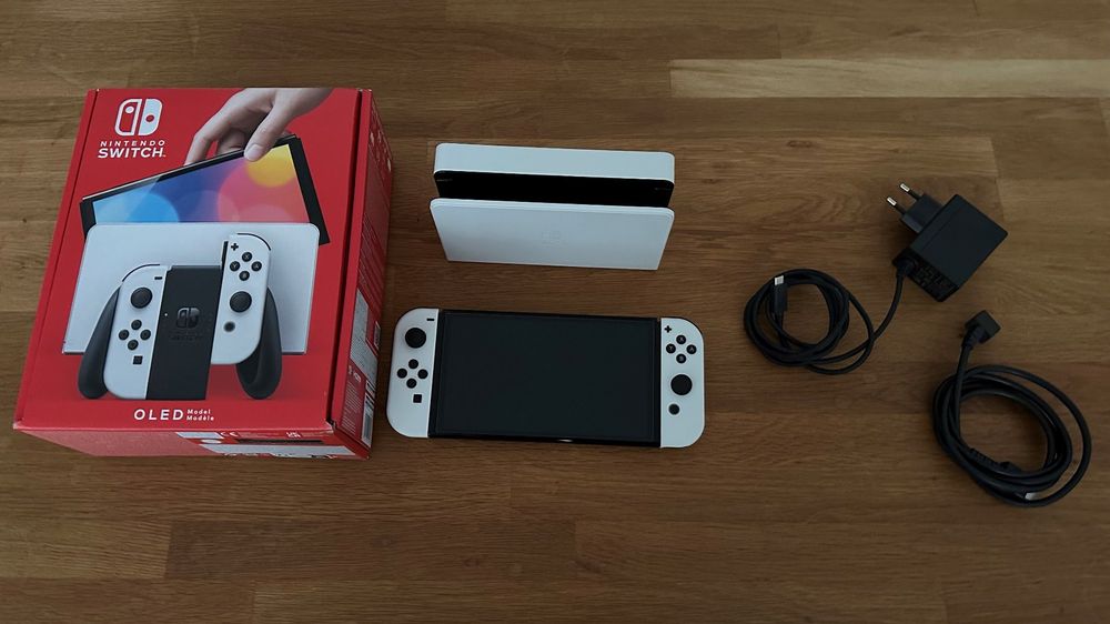 Nintendo Switch OLED-Model ab 279.- (Gebraucht) in Reinach BL für CHF 279 – mit Lieferung auf ...