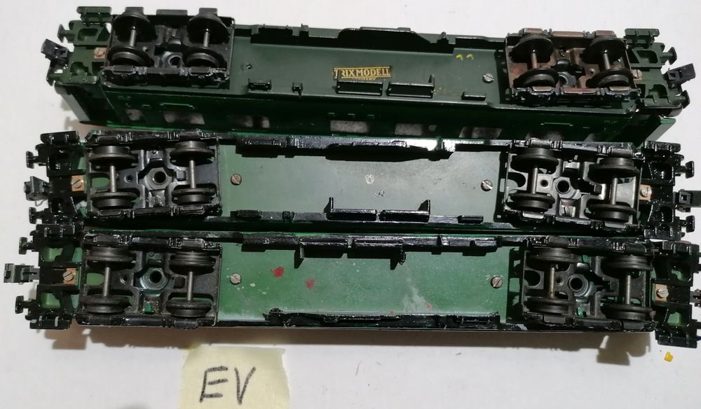 EV) Schnellzugwagen der "BLS", 3x, Trix Express (Gebraucht) in Brittnau für CHF 45 – mit ...