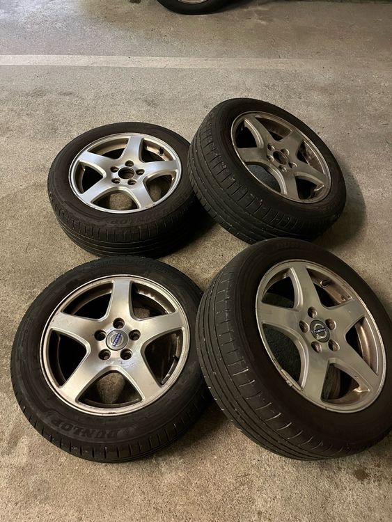 Elegantes 205 55 R16 Mit Felgen Bilder
