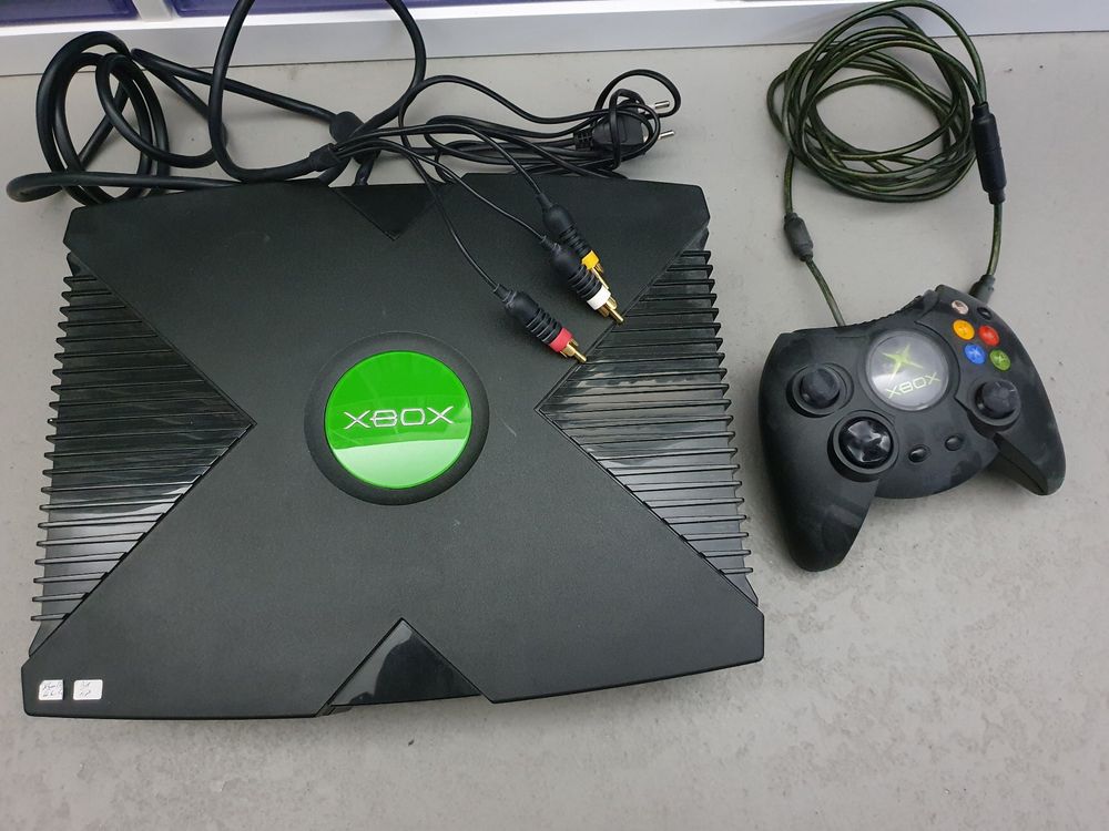 Xbox - Original Xbox mit XBMC als Dashboard (PAL) | Kaufen auf Ricardo