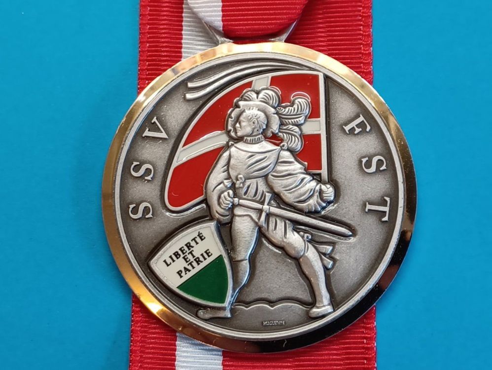 SSSV - Gruppen Meister Wappen Waadt 2002 (W135) (Gebraucht) in Altdorf ...